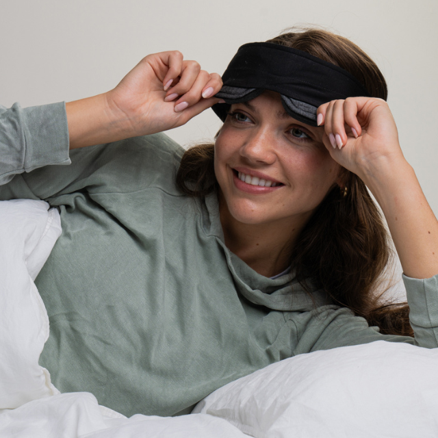 Discover Our World Famous Travel Pillow | Trtl Travel