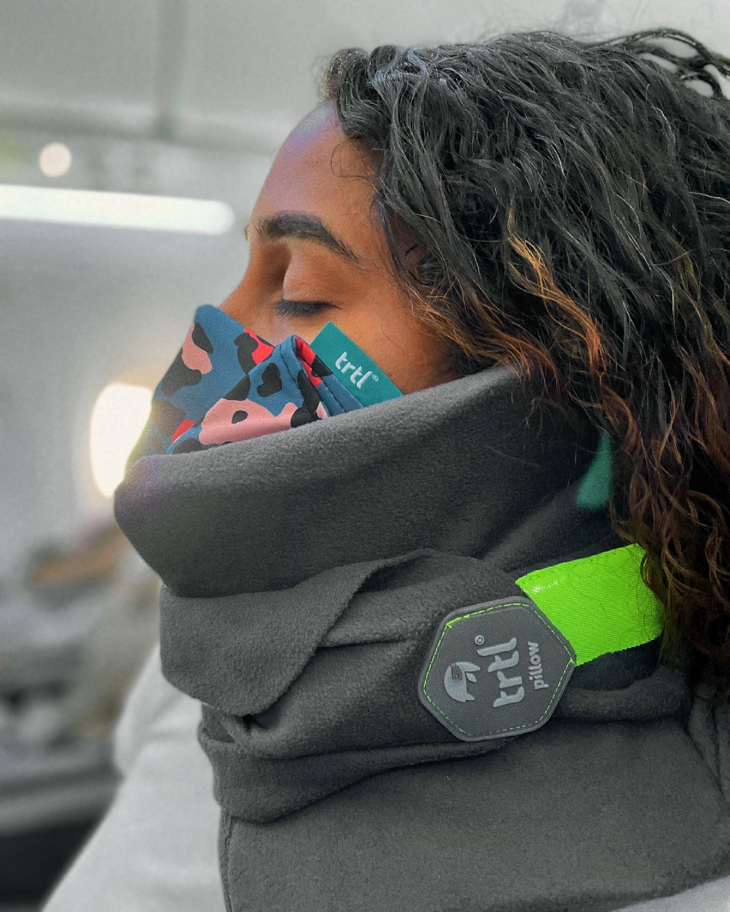 Discover Our World Famous Travel Pillow | Trtl Travel – EUTrtlTravel